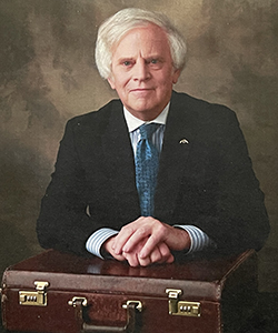 Drury bestows 12 honorees with Distinguished Alumni Awards - Drury ...